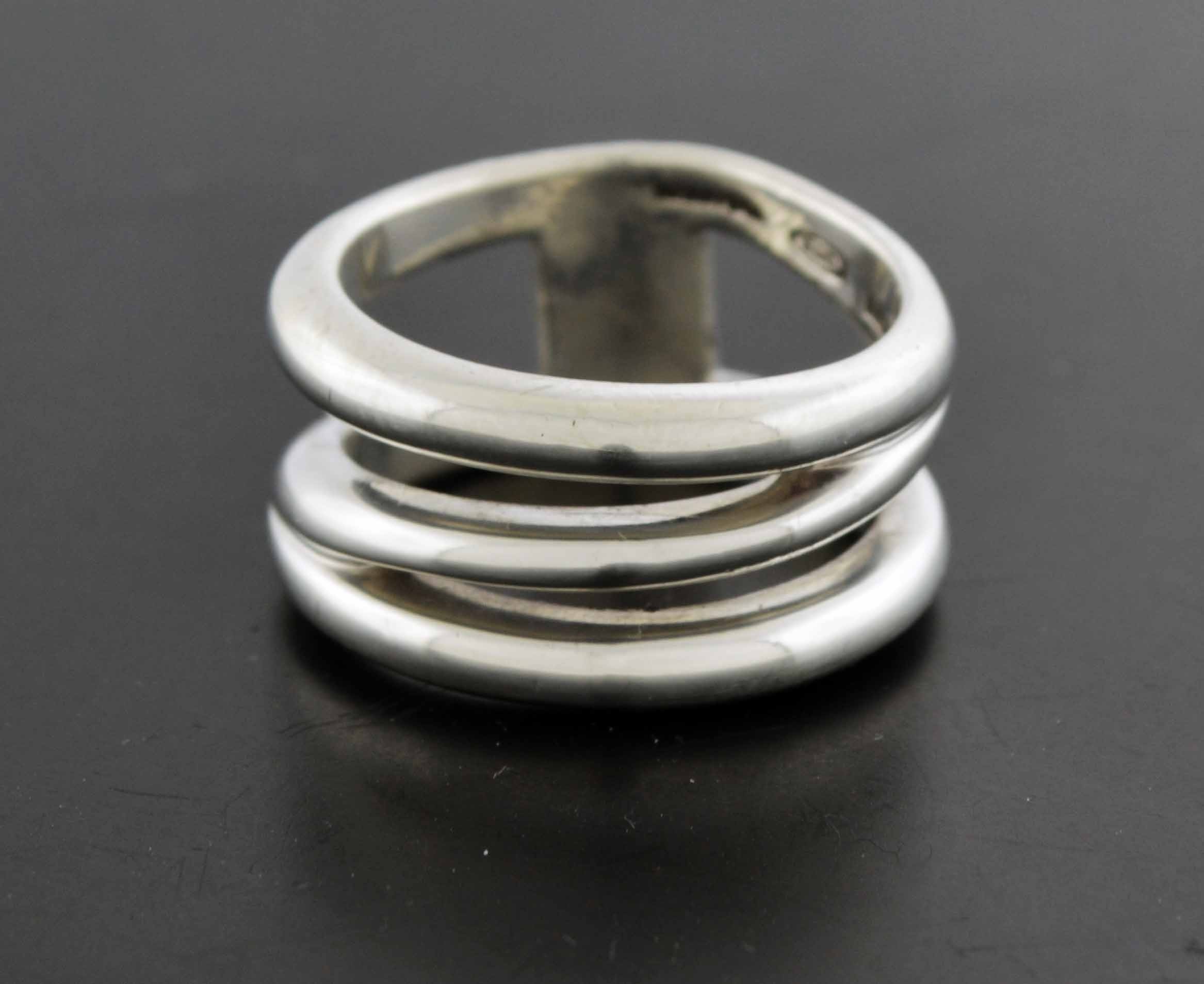 Vintage Tiffany & Co Italy Sterling Silver Diagonal Zigzag Open Band ...