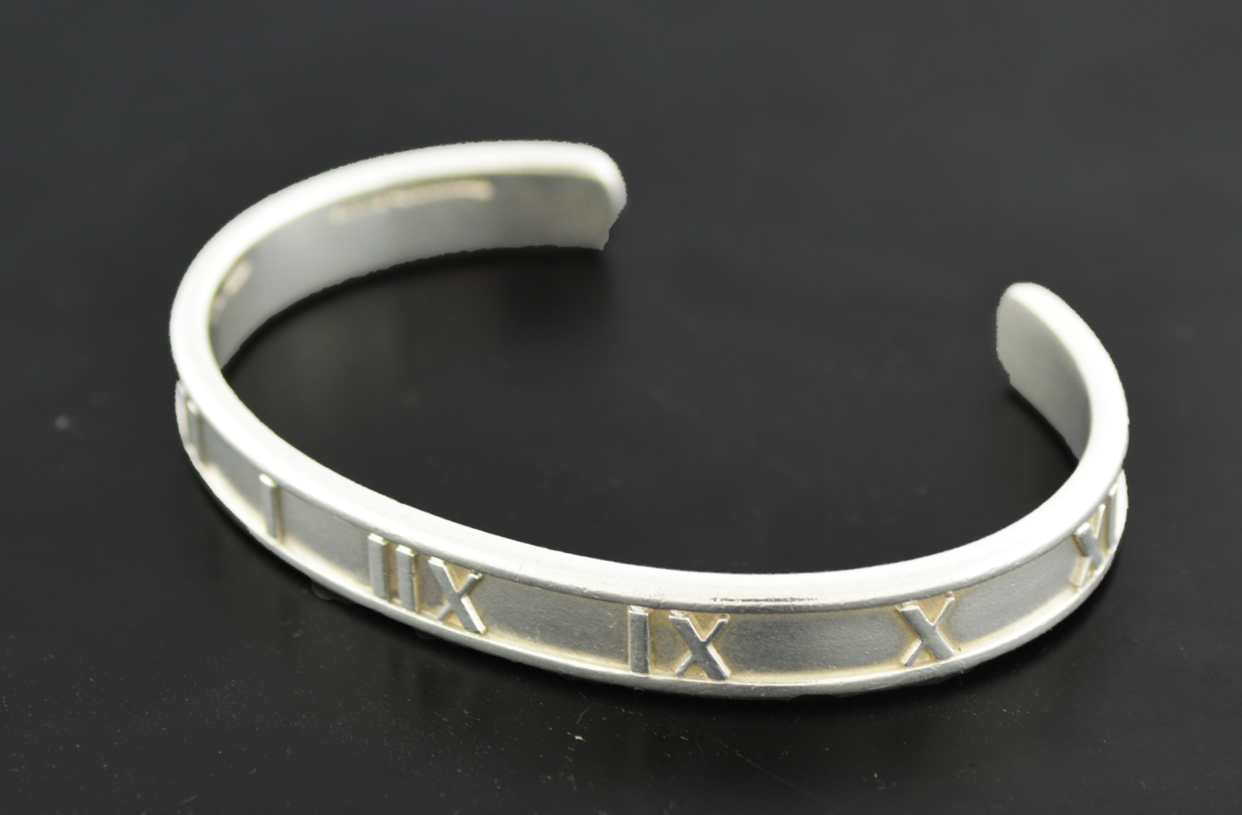 1995 Tiffany & Co Italy Atlas 925 Sterling Silver Roman Numeral Cuff ...