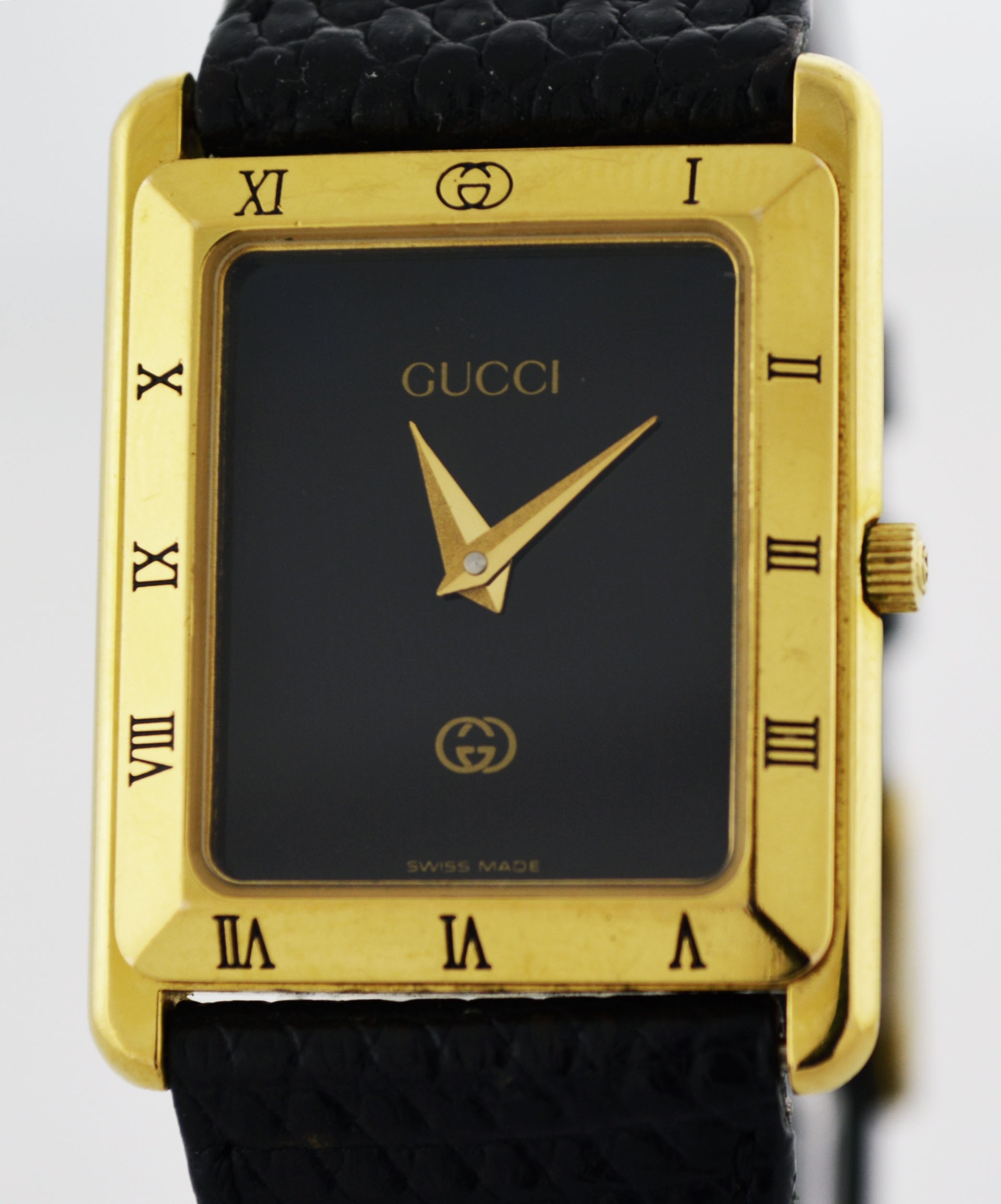 Vintage Authentic Gucci 4200M 24.5mm 18k Gold Tone Black Dial Quartz ...